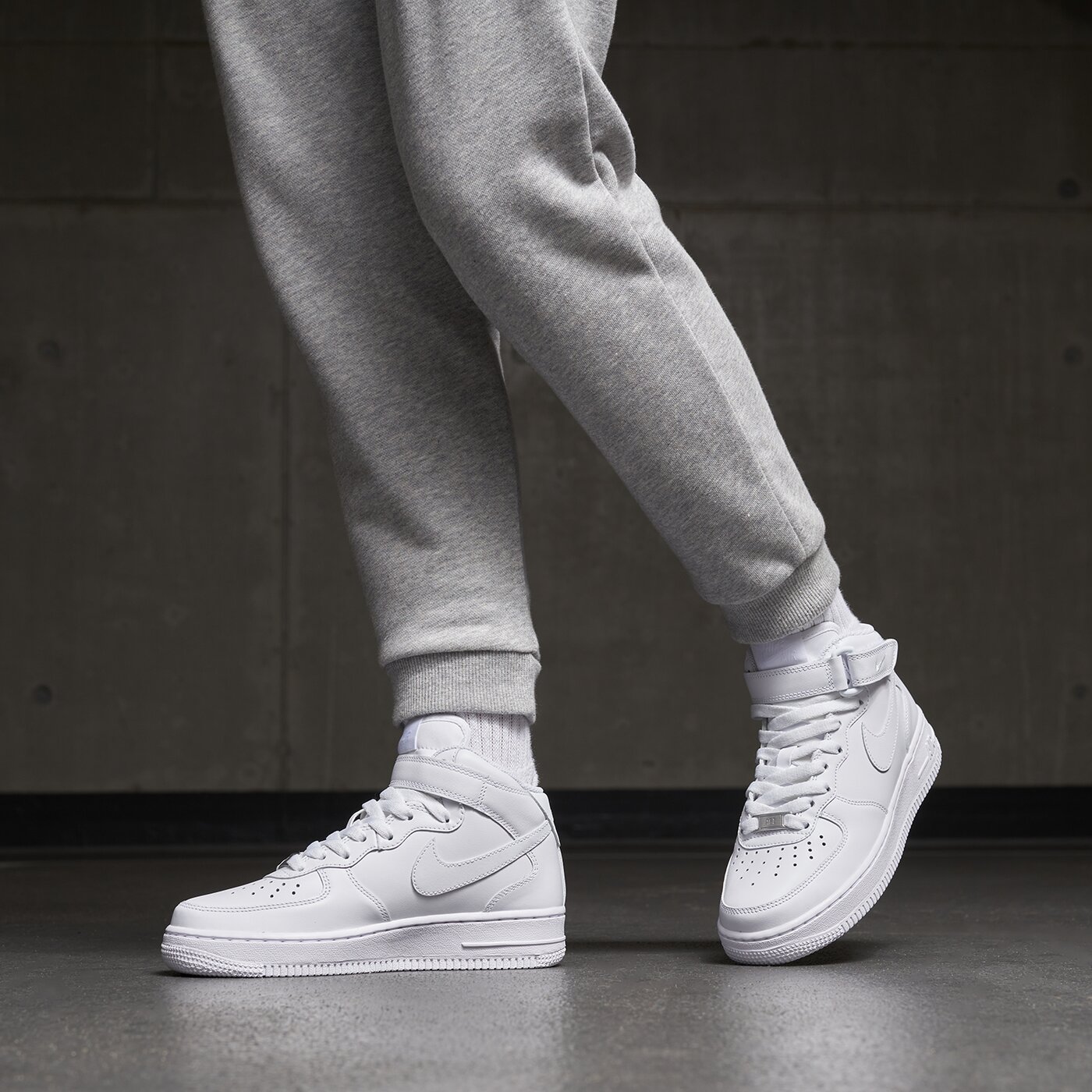 NIKE AIR FORCE 1 '07 MID DD9625-100 | kolor BIAŁY | Damskie Sneakersy ...