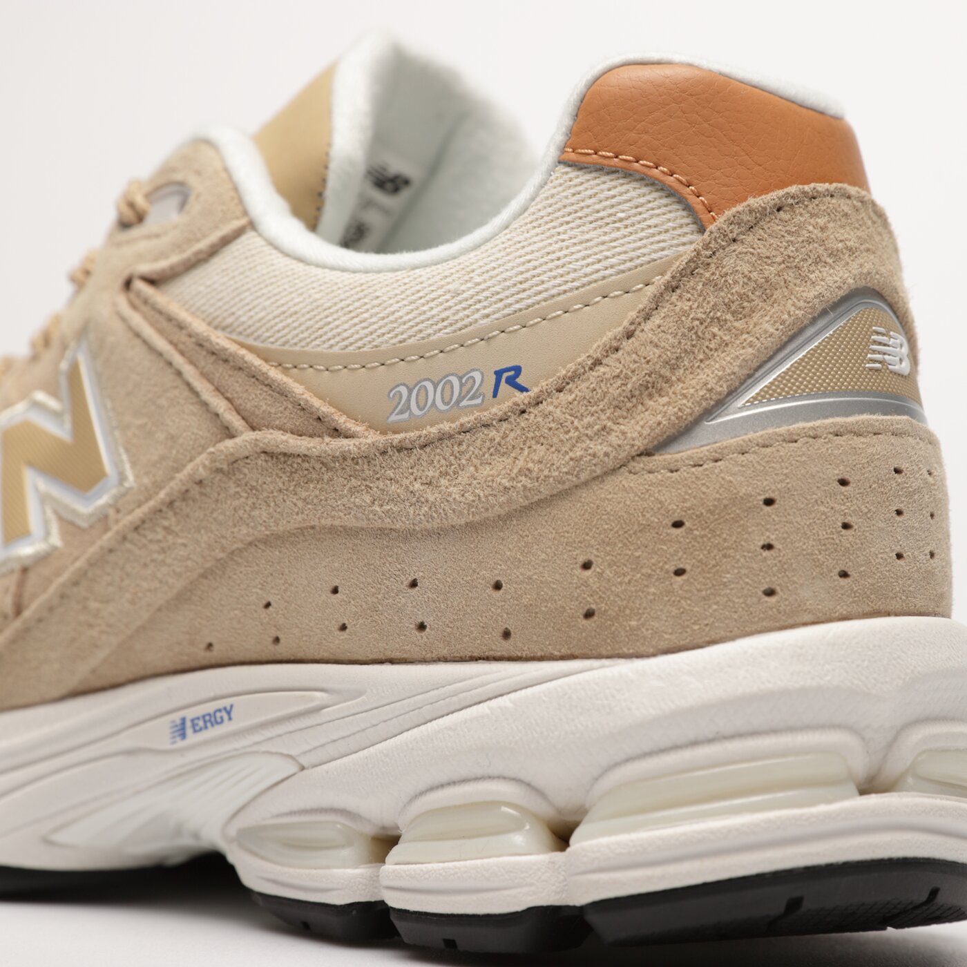 NEW BALANCE 2002 M2002REF | kolor beżowy | Męskie Sneakersy | Buty w ...