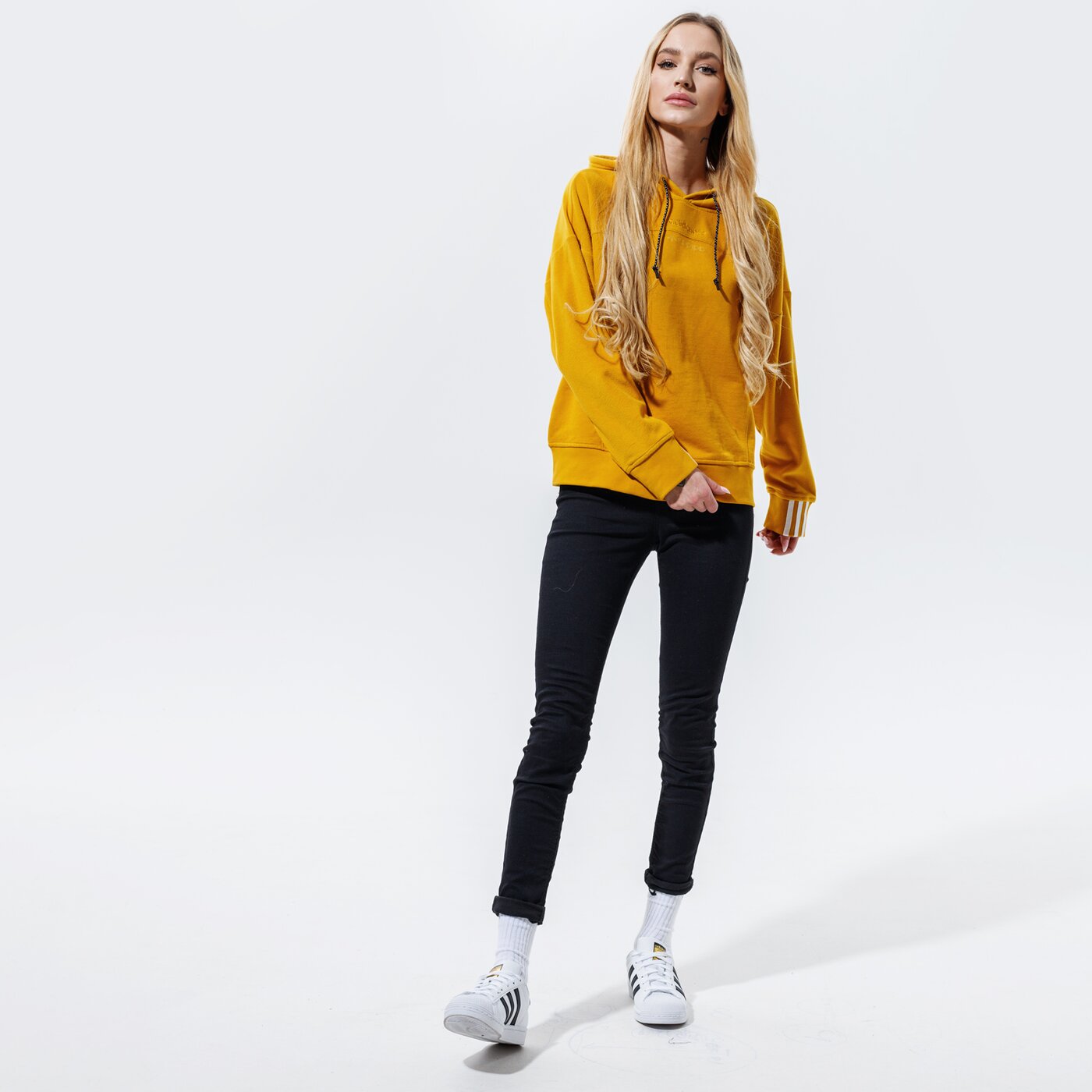 ADIDAS BLUZA Z KAPTUREM HOODIE GD3896 | kolor musztardowy | Damskie ...