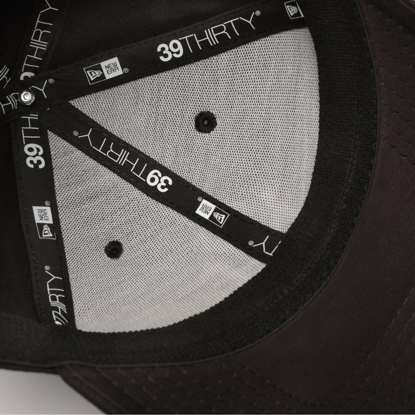 NEW ERA CZAPKA 3930 CLASSIC NY YANKEES 10145638 | kolor czarny ...