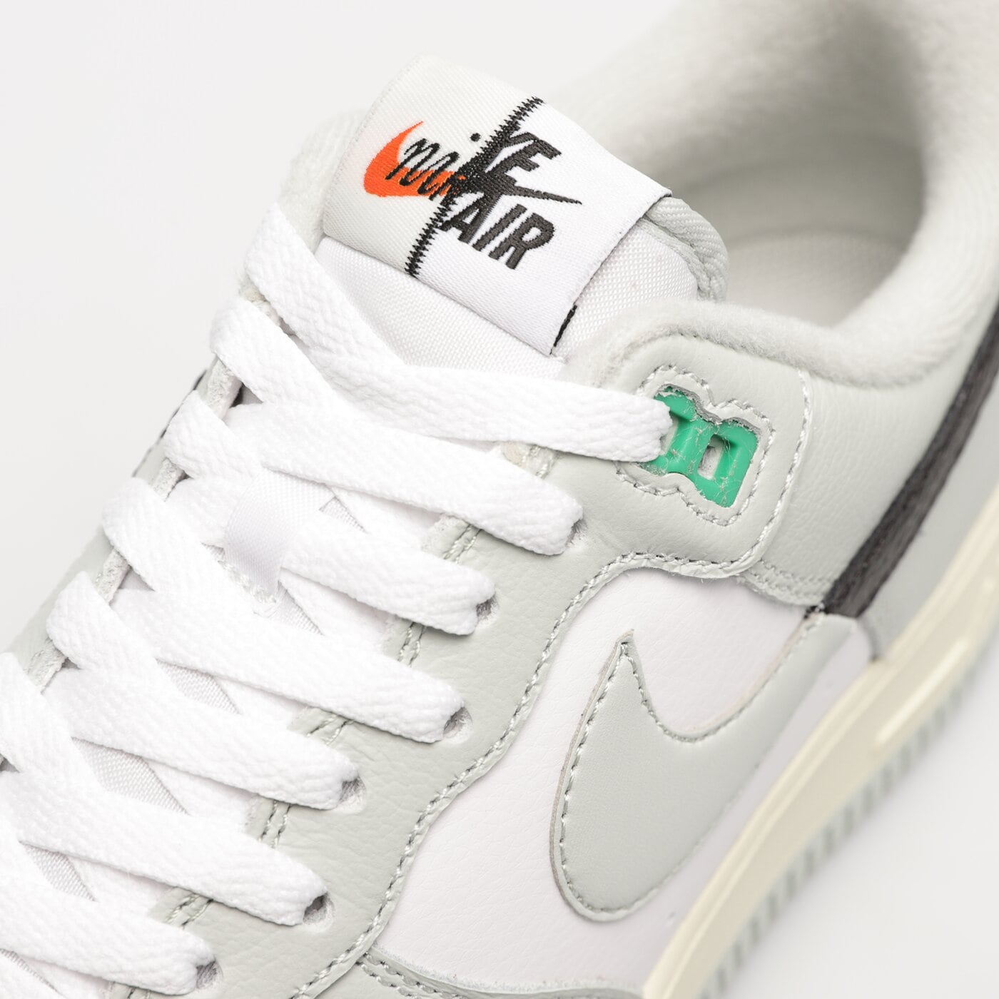 NIKE AIR FORCE 1 '07 LV8 DZ2522-001 | kolor szary | Męskie Sneakersy ...