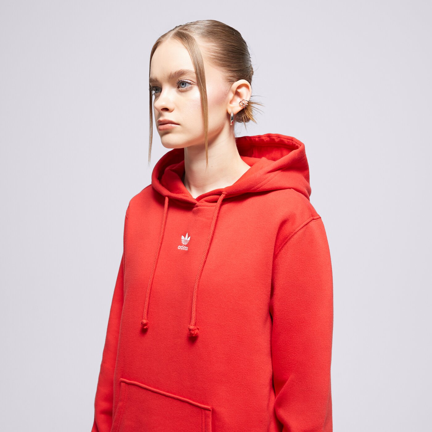 ADIDAS BLUZA Z KAPTUREM HOODIE IA6416 | kolor czerwony | Damskie Bluzy | Odzież w Sklep Sizeer