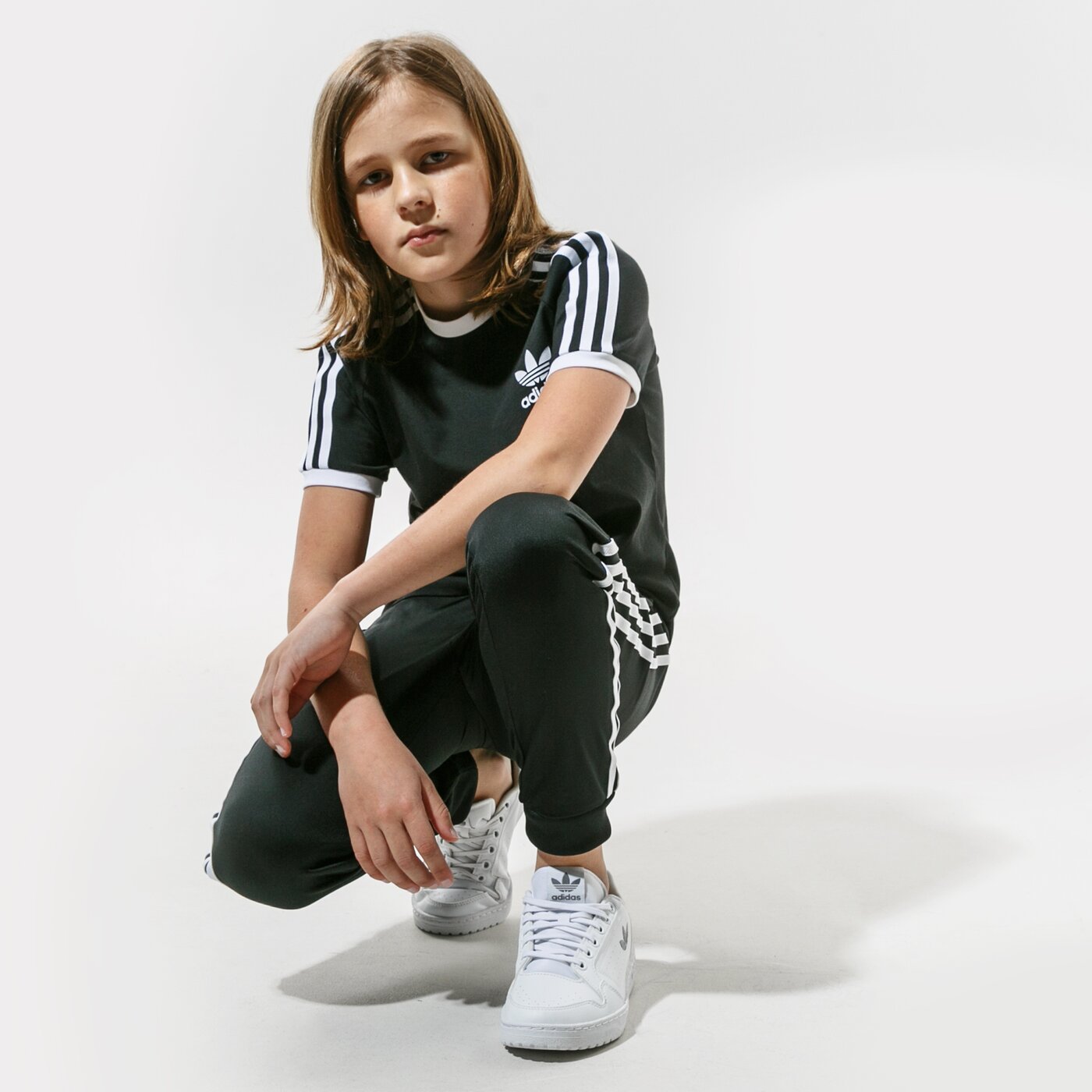 ADIDAS SPODNIE SST TRACK PANTS B GN8453 | kolor czarny | Dziecięce ...