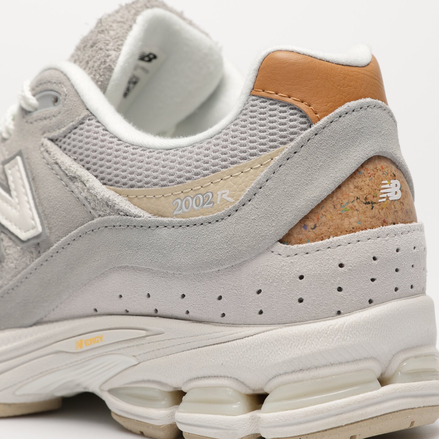 NEW BALANCE 2002 M2002RSB | kolor szary | Damskie Sneakersy | Buty w ...