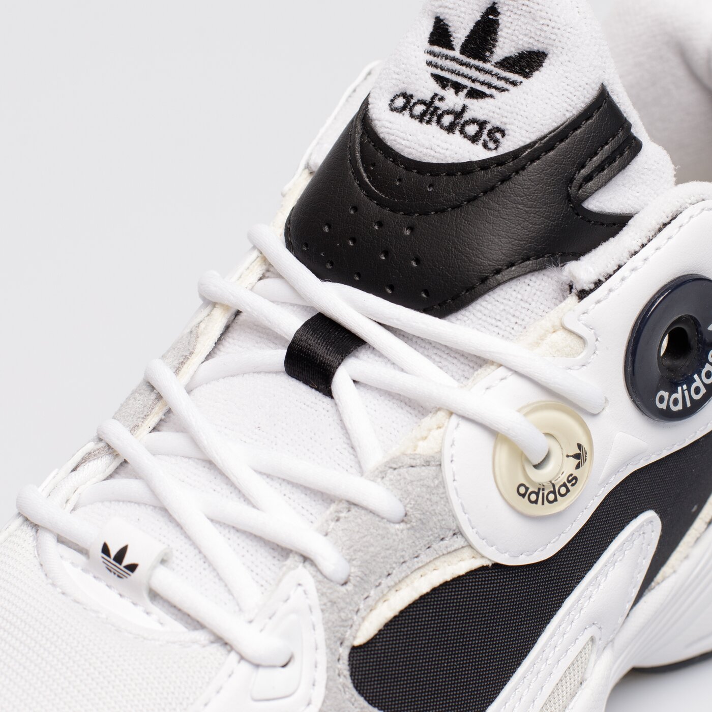 ADIDAS ASTIR W GY9549 | kolor BIAŁY | Damskie Sneakersy | Buty w Sklep ...