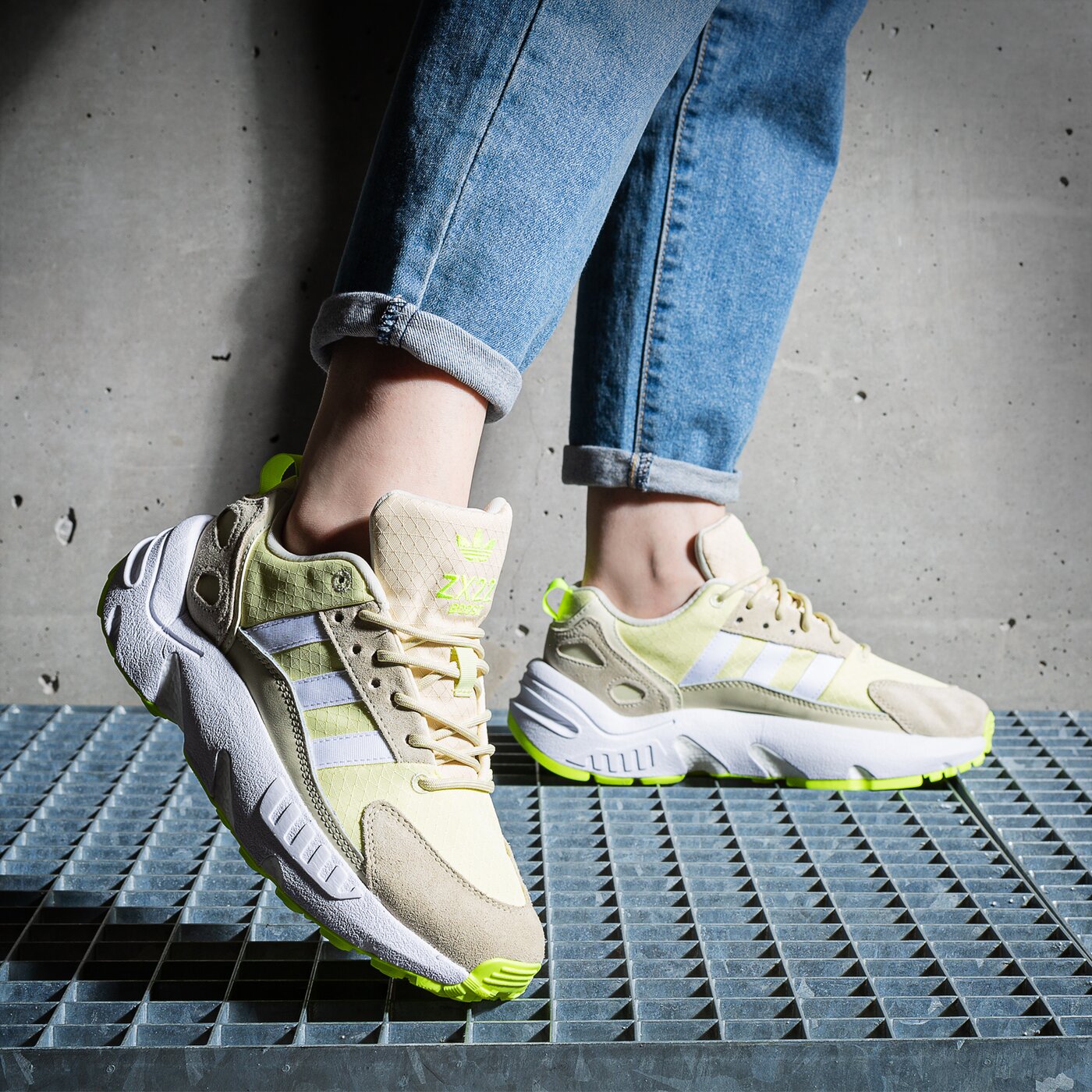 ADIDAS ZX 22 BOOST W GW8317 | kolor żółty | Damskie Sneakersy | Buty w ...
