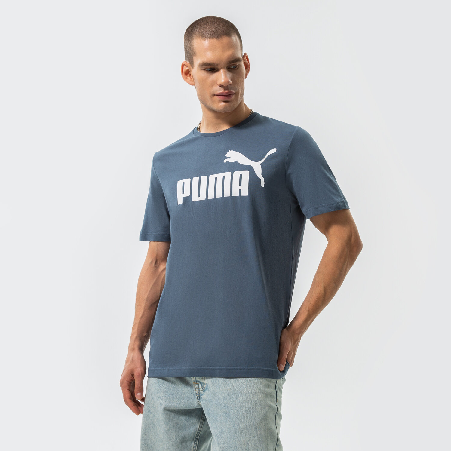 PUMA T-SHIRT ESS LOGO TEE (S) 586667 10 GRANATOWY | Męskie Koszulki w ...