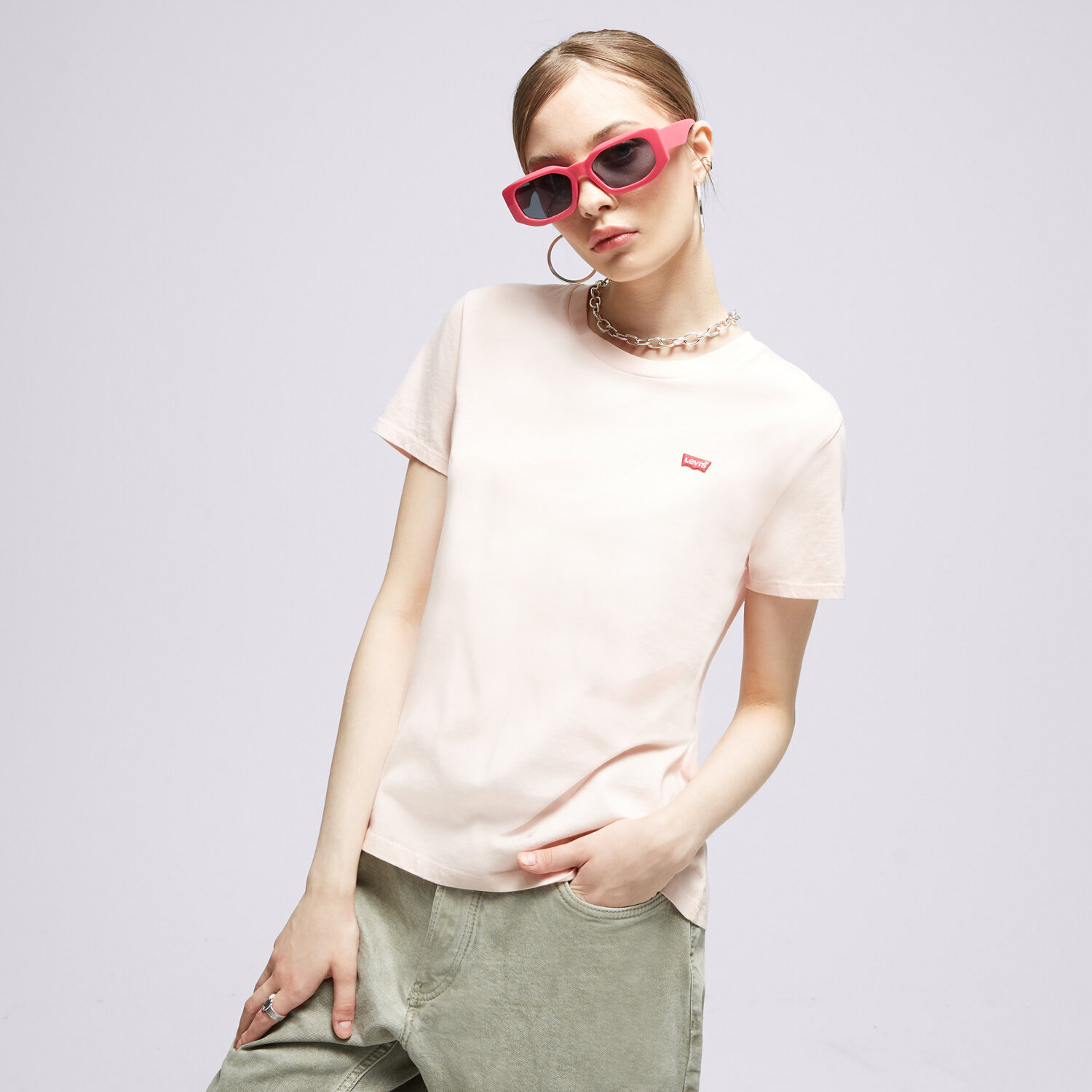 LEVI'S T-SHIRT PERFECT 39185-0209 RÓŻOWY | Damskie Koszulki w Sizeer