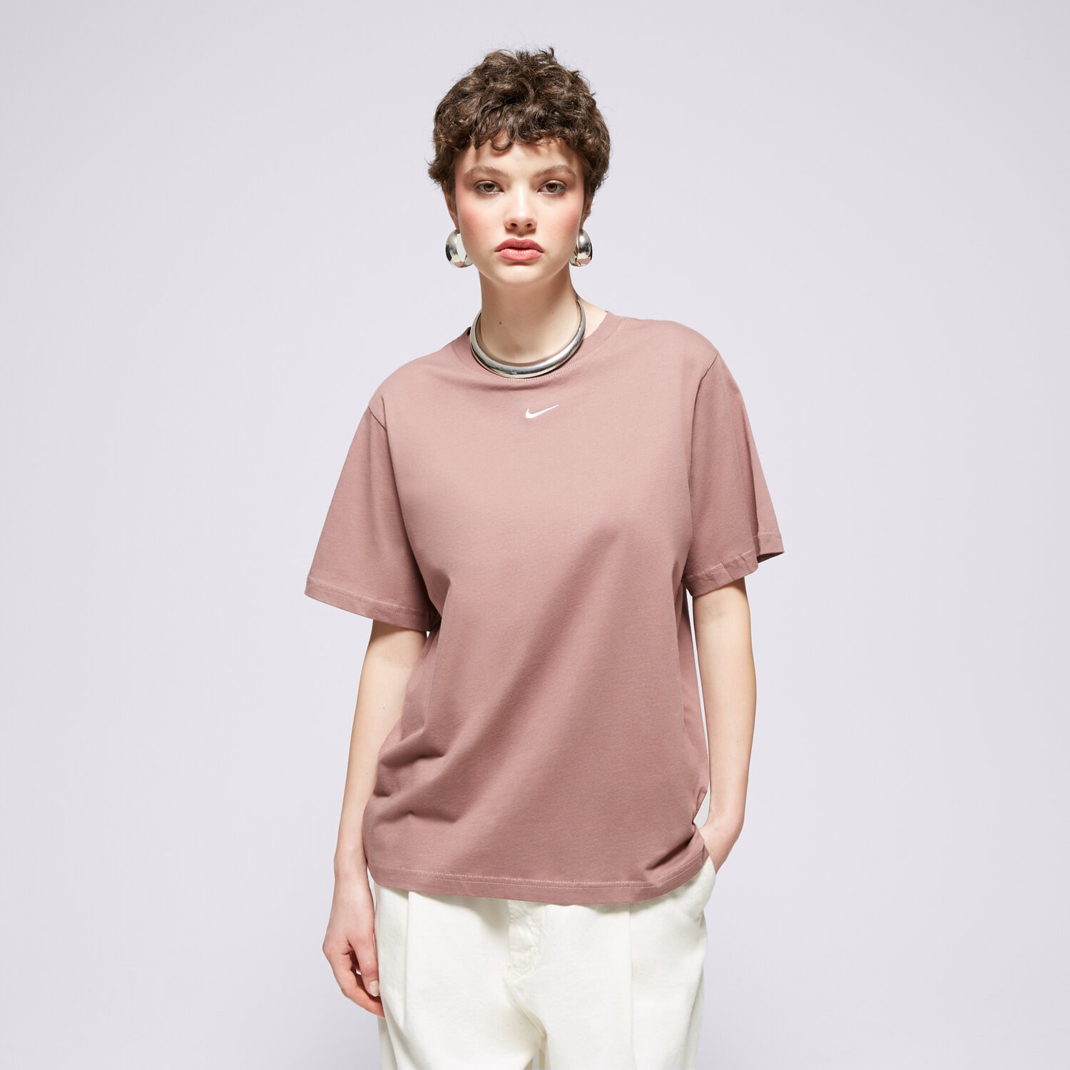 NIKE T-SHIRT W NSW TEE ESSNTL LBR FD4149-208 BRĄZOWY | Damskie Koszulki ...